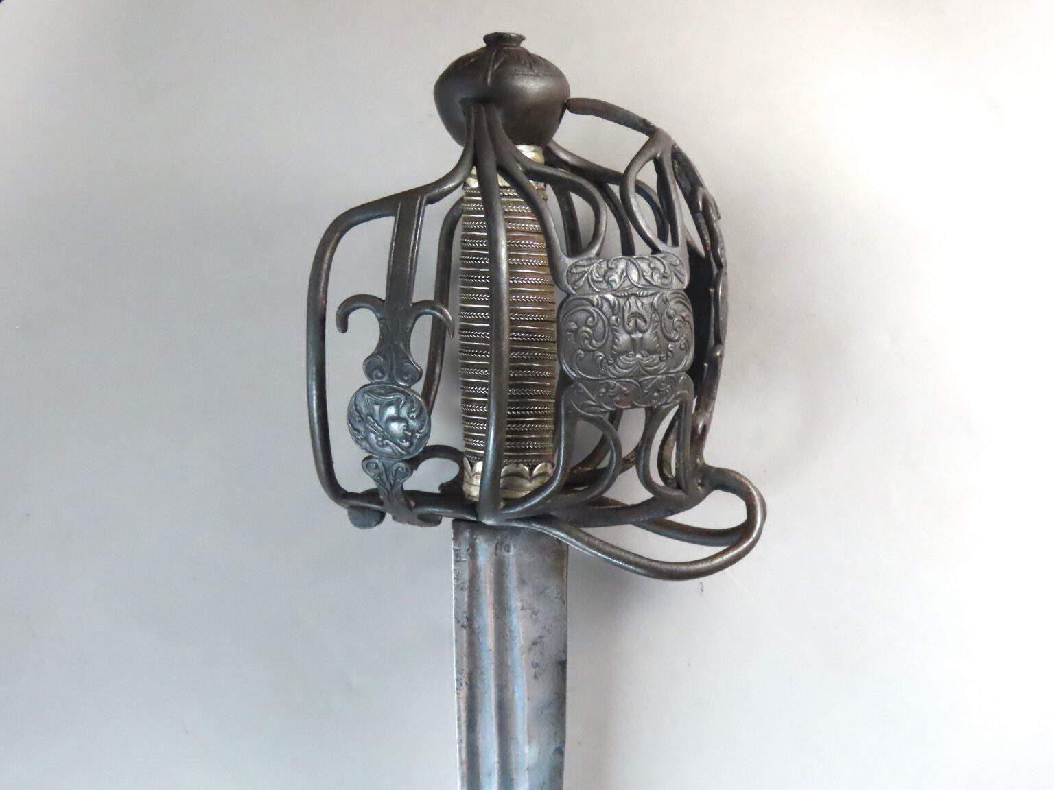 British Swords – Alban Arms & Armour